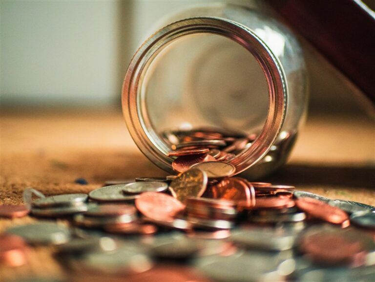 What Does Invaluable Mean? | The Word Counter
